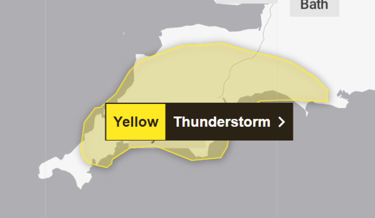 Met Office issues 9-hour thunderstorm warning